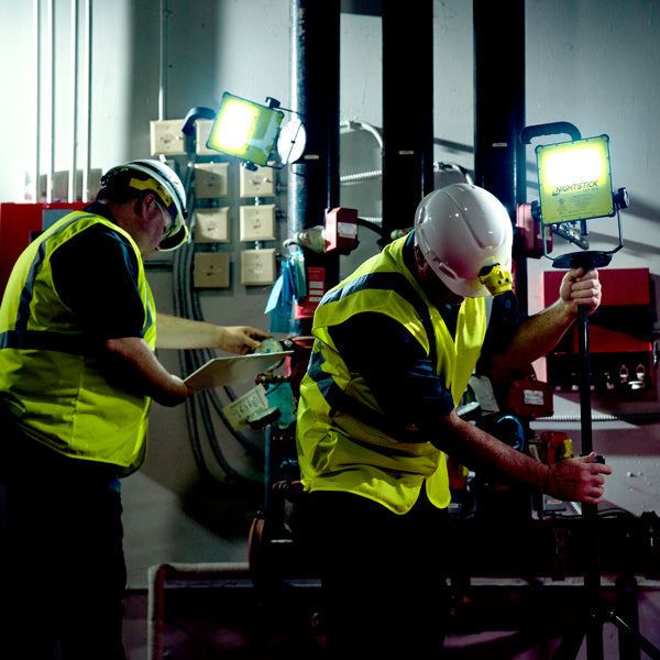 Nightstick - Intrinsically Safe Magnetic Scene Light Kit w/6' Tripod ...